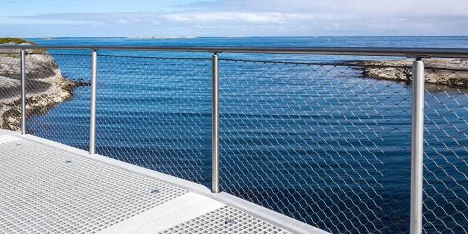 Reliable Stainless Steel Balustrade Mesh , Trong Toughness Handrail ...